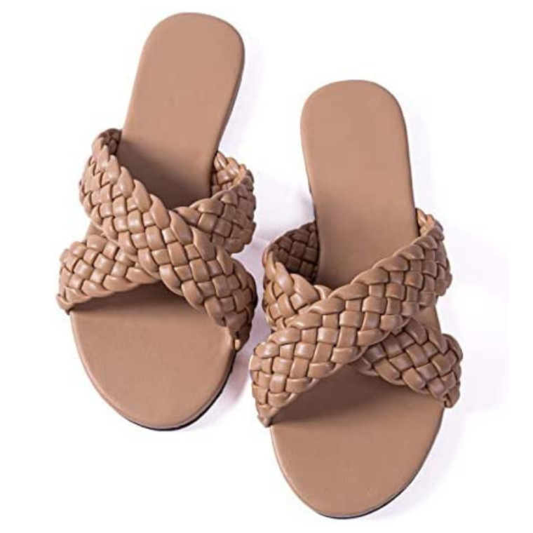 You Need to Pack These for Spring Break- A Jetset Journal