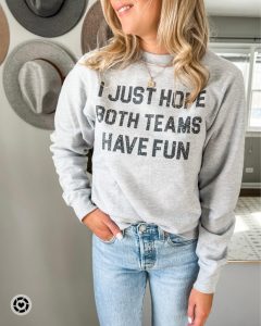 How to Style the Perfect Game Day Outfit - A Jetset Journal