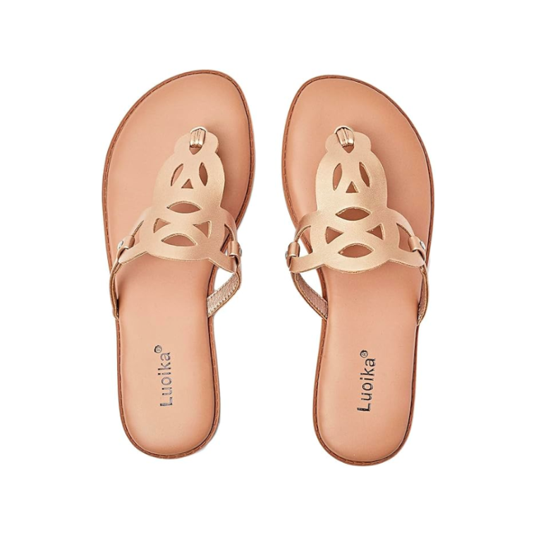 The Ultimate Guide to Wide Width Sandals - A Jetset Journal