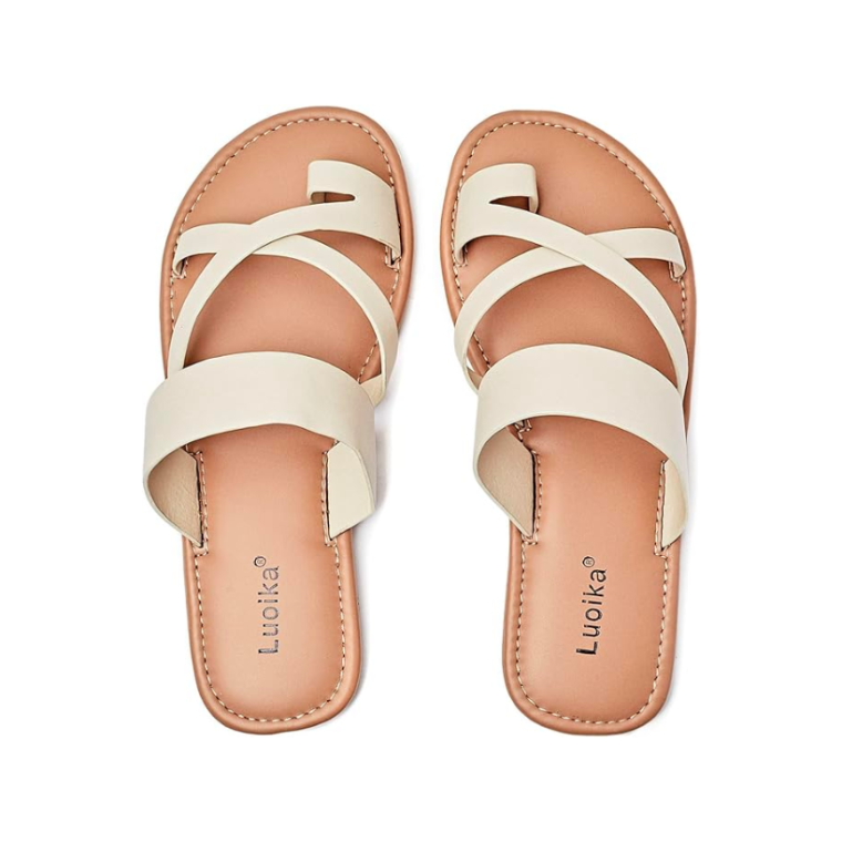 The Ultimate Guide to Wide Width Sandals - A Jetset Journal