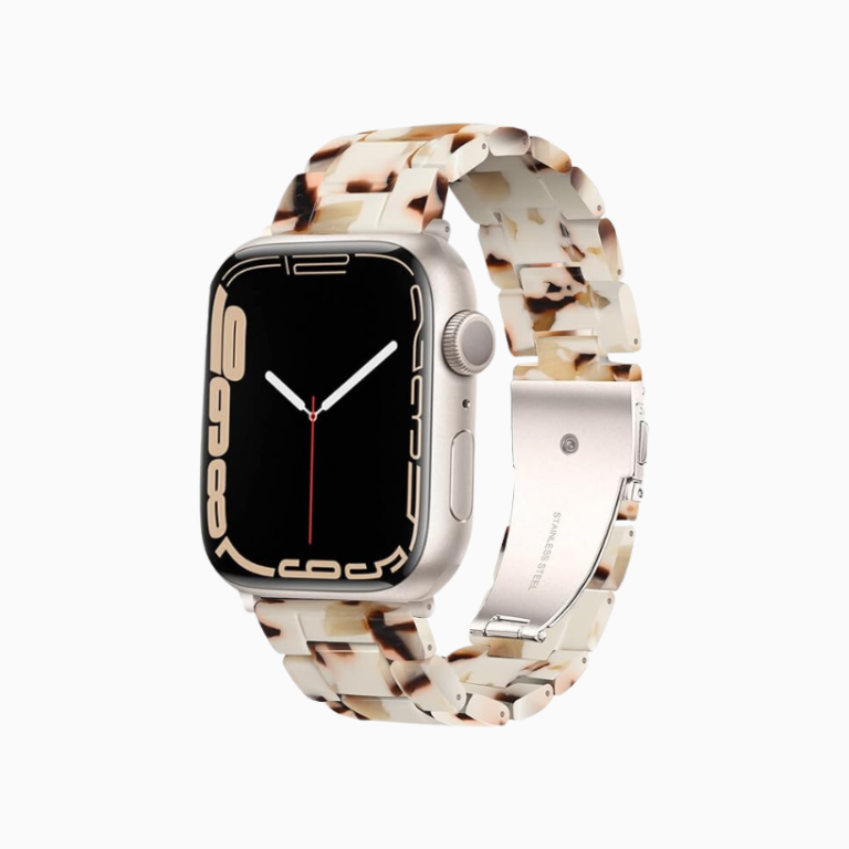 Give Your Apple Watch a New Look - A Jetset Journal