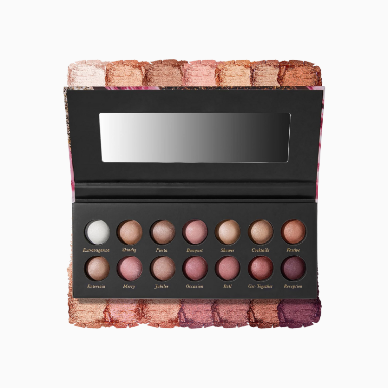 What's Trending for This Season's Makeup - A Jetset Journal
