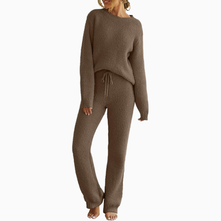 Cozy Fashion Finds Perfect for Staying In - A Jetset Journal